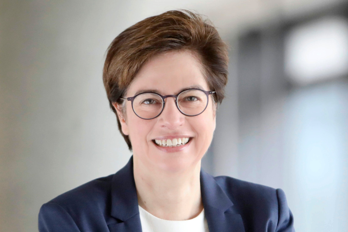 Prof. Dr. Nicole Koschate-Fischer - School of Business, Economics and ...